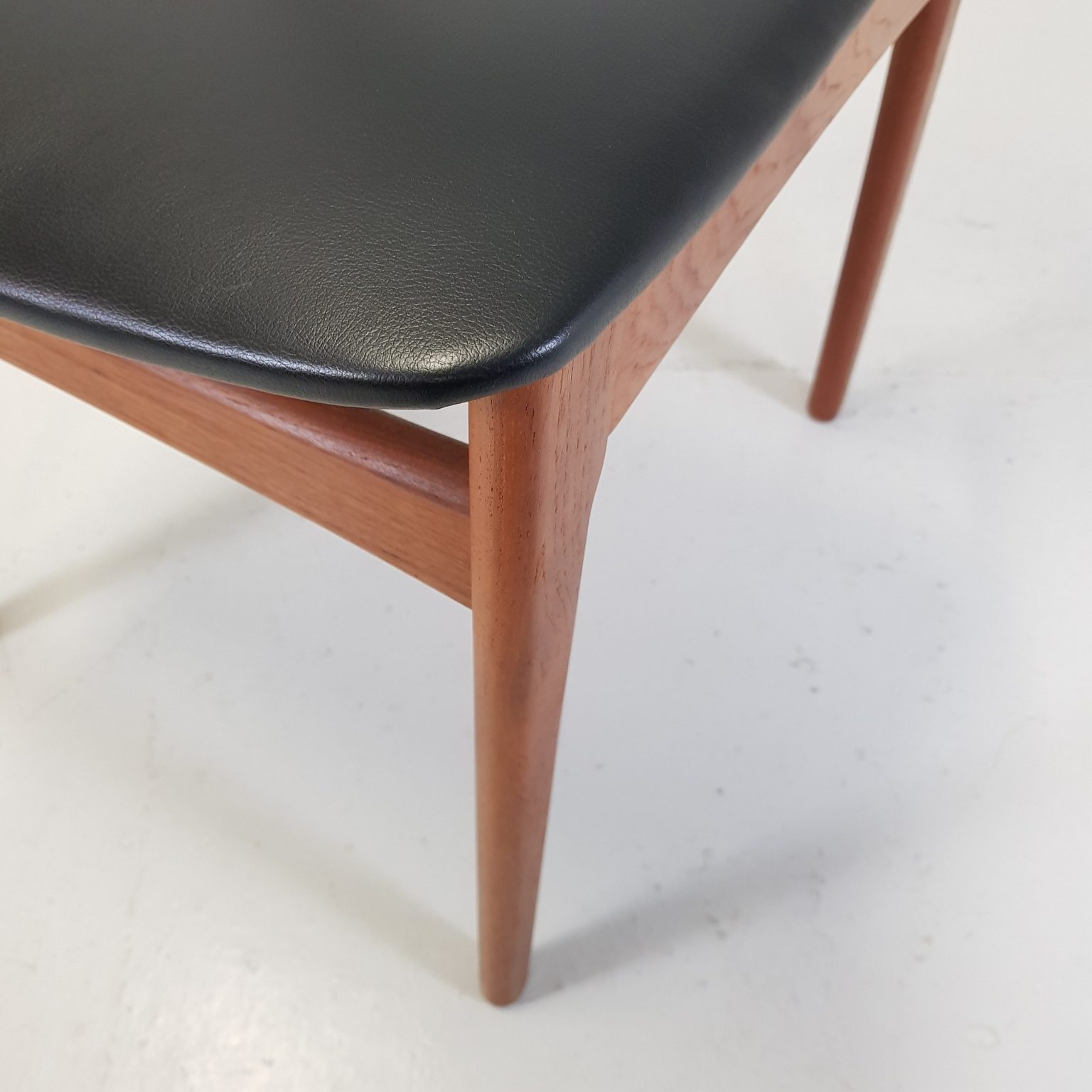 Spisestole | Thorsøe Stole & Møbelfabrik aps | Teak og skai ...