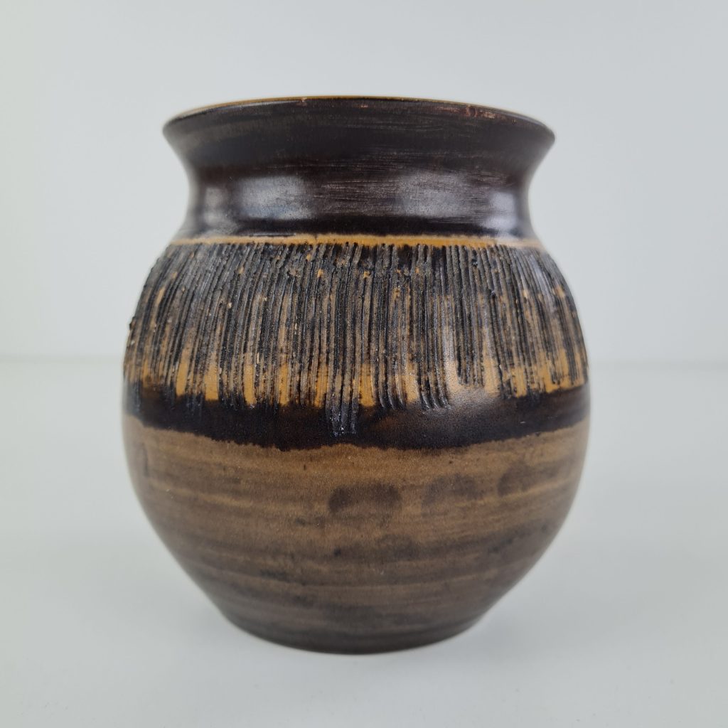 Classic vase | Bjørn Keramik, Knebel, Ebeltoft - Retrofabrikken