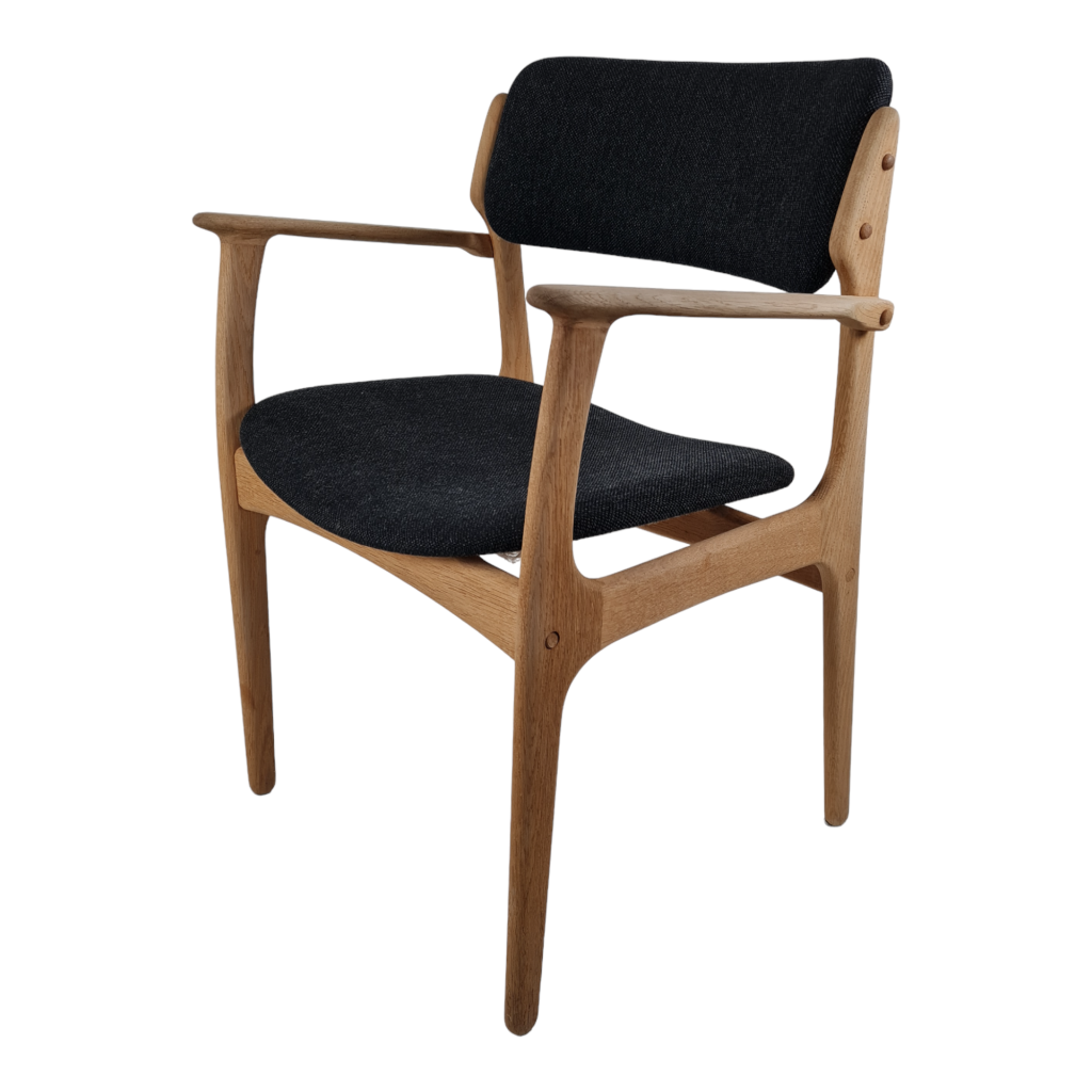 Armstol model OD 50 | Erik Buck | Oddense Maskinsnedkeri | Eg ...