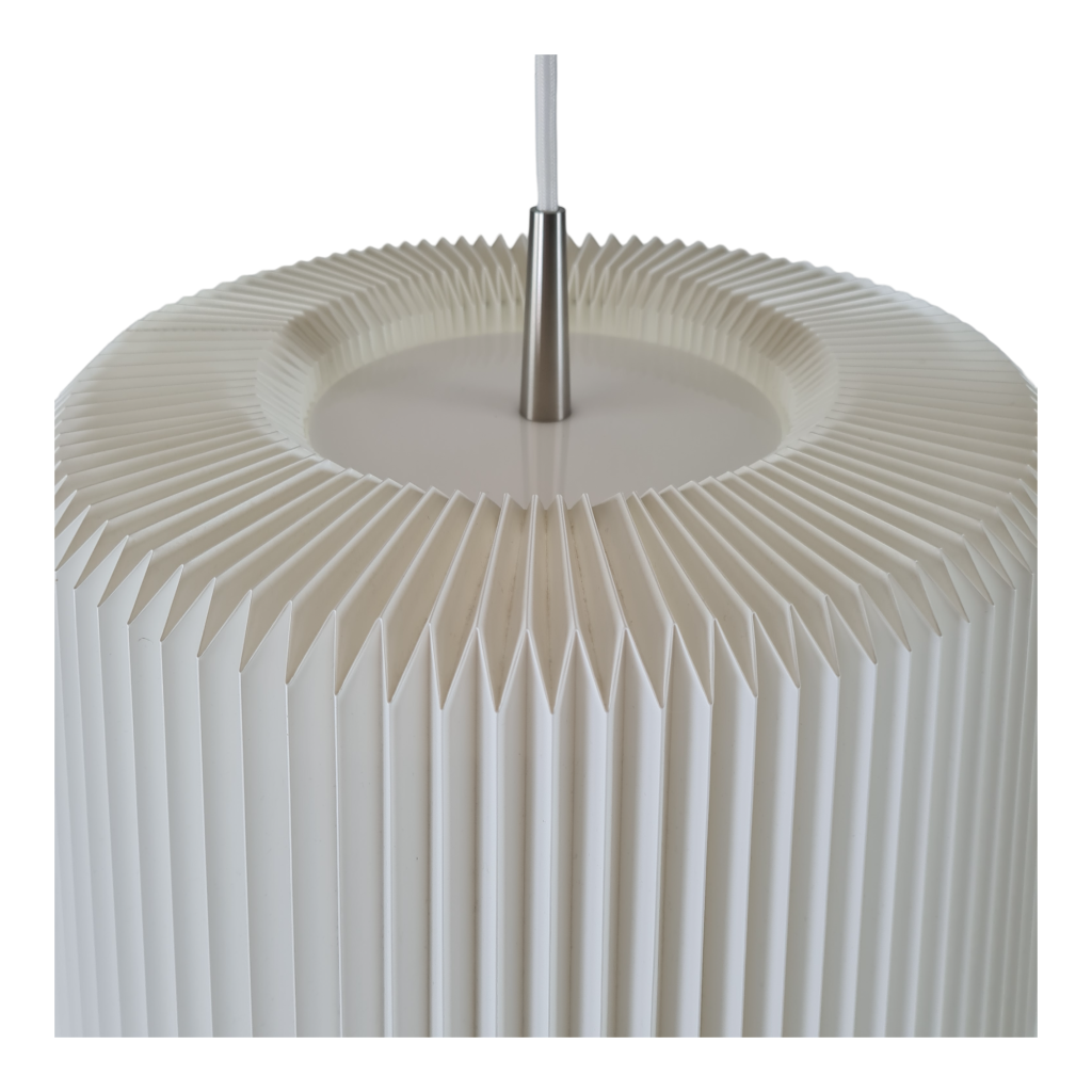 Loft pendel model "Snowdrop" | Kim Samson, Nicolai Sørensen & Thomas Harrit | Le Klint ...