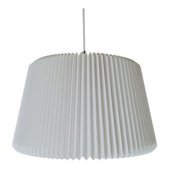 Loft pendel model "Snowdrop" | Kim Samson, Nicolai Sørensen & Thomas Harrit | Le Klint ...