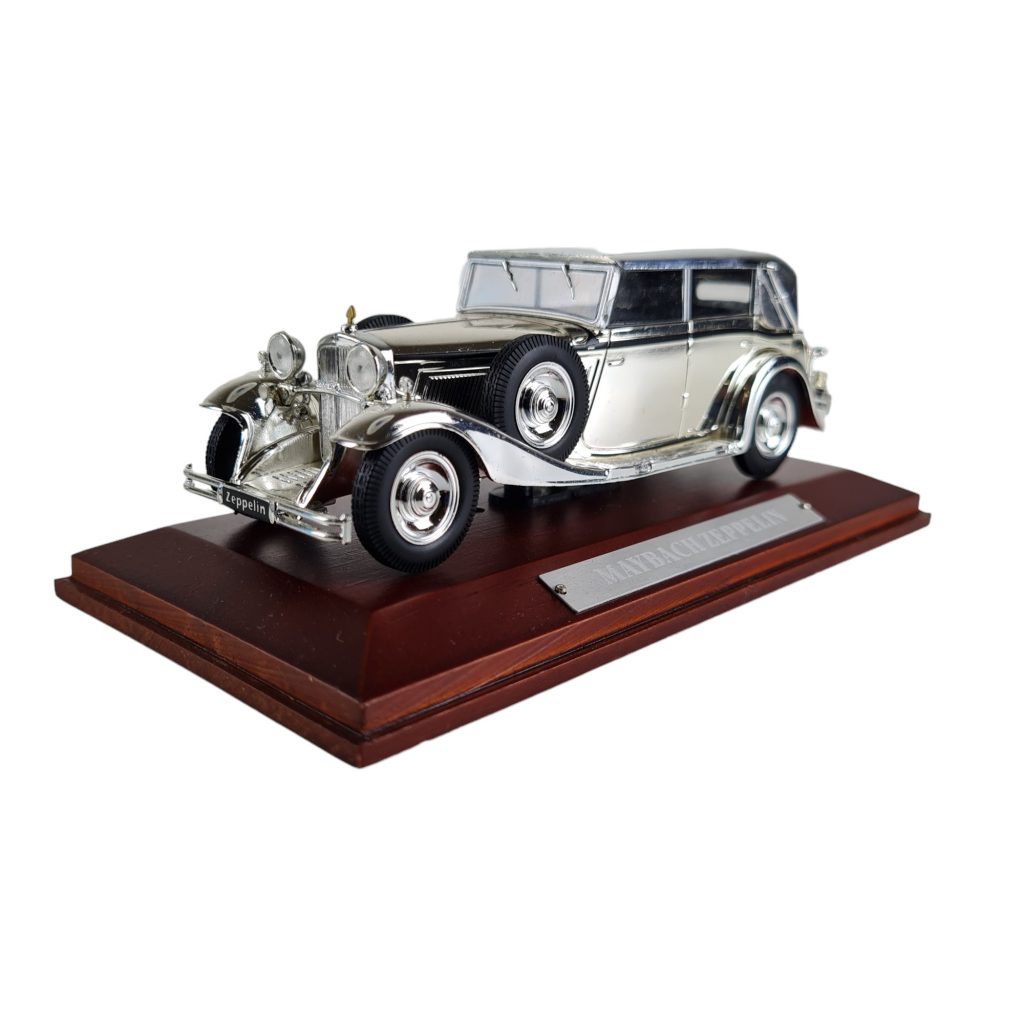 Model bil | Maybach Zeppelin | Silver-Cars Collection - Retrofabrikken